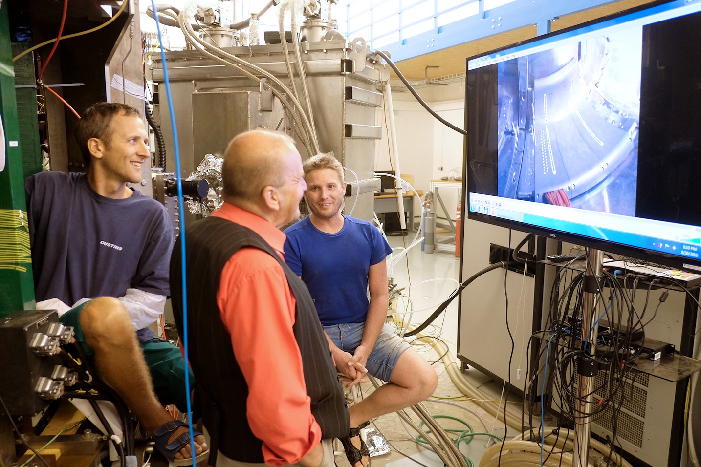 New arrays of ball-pen and Langmuir probes were installed to the ...